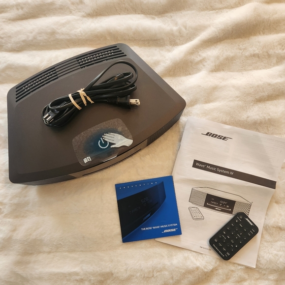 Bose | Media | New Bose Wave Music System Iv With Remote Cd Player Amfm ...